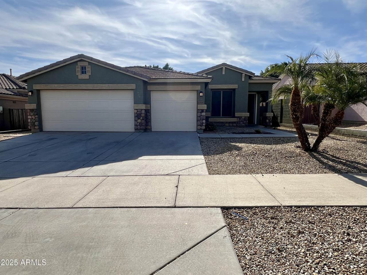 17597 W Aster Drive, Surprise, AZ 85388 (MLS #6803247) :: The Daniel ...