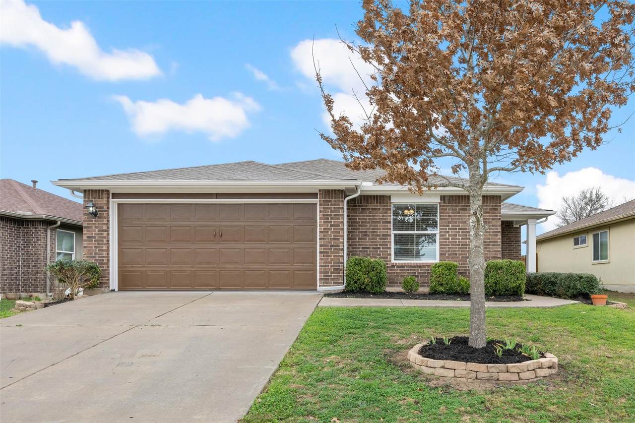 13812 Sierra Wind Ln, Elgin, TX 78621 (#2276751) :: Watters International