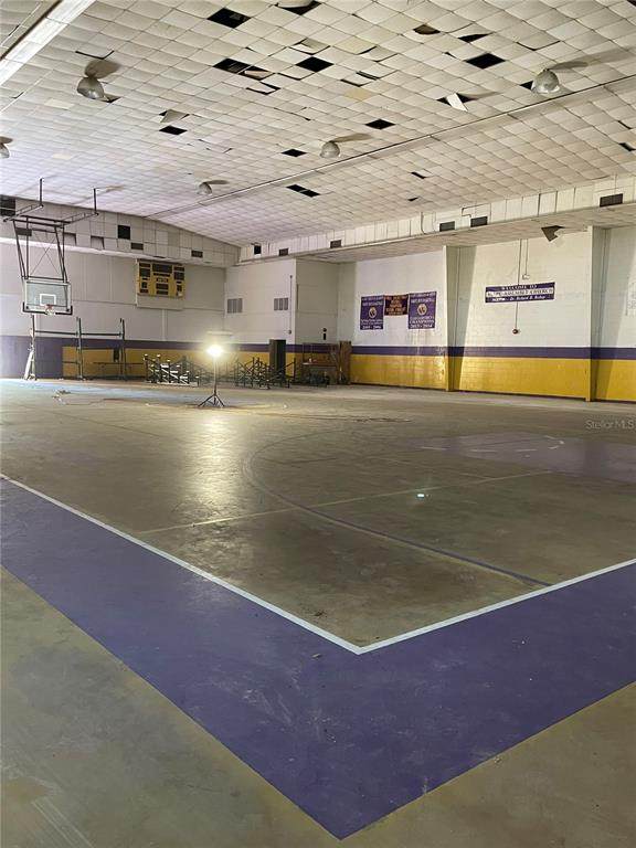 2425 N Hiawassee Road, Orlando, FL 32818 (MLS #O6362016) :: The Mark ...