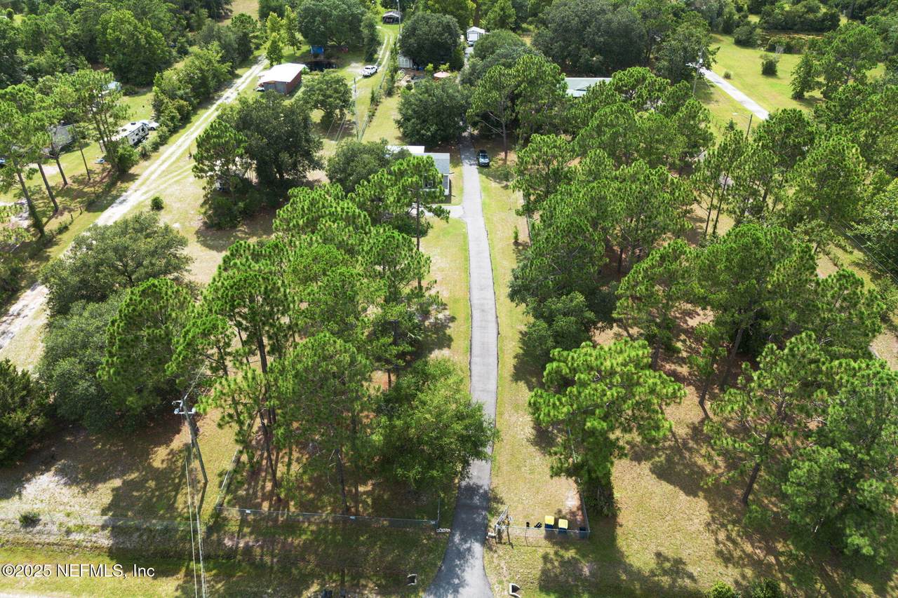 13342 Grover Road, Jacksonville, FL 32226 (MLS #2100378) :: United Real ...